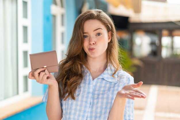 Student Cards A Practical Guide to IDs Discounts and Perks